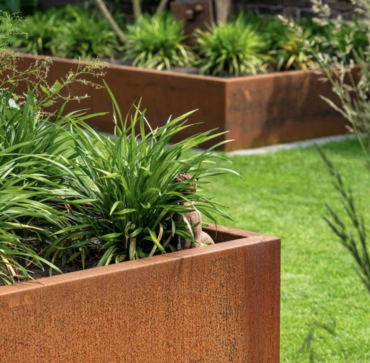 Adezz Corten Planter Carrez Standard - Contemporary Planters